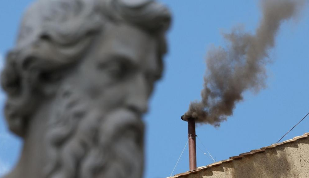 Black smoke signals no new pope, as faithful say waiting is ‘experience of hope’ – The Island