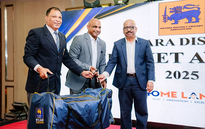 Diniru, Rashmika receive cricketers of the year awards – The Island