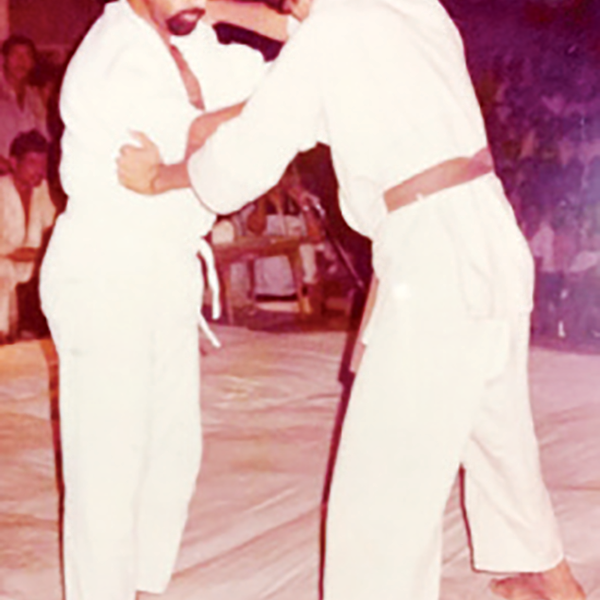 CONFESSIONS OF A GLOBAL GYPSY JUDO FIGHTING IN INDIA – The Island