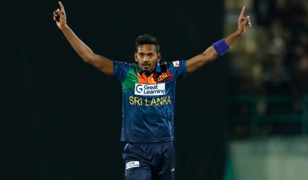 Chameera and Mathews to join Sri Lanka’s World Cup squad as reserves ...