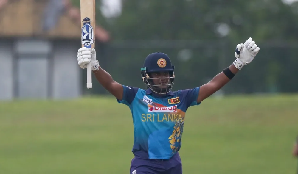 Chamari Athapaththu signs with Northern Brave for Super Smash 2023-24 ...