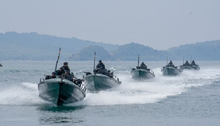 Sri Lanka Navy Special Boat Squadron honoured with President’s Colours ...