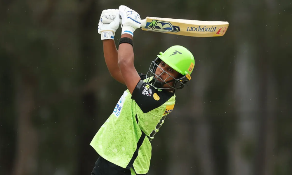 Chamari Athapaththu signs three-season WBBL deal with Sydney Thunder ...
