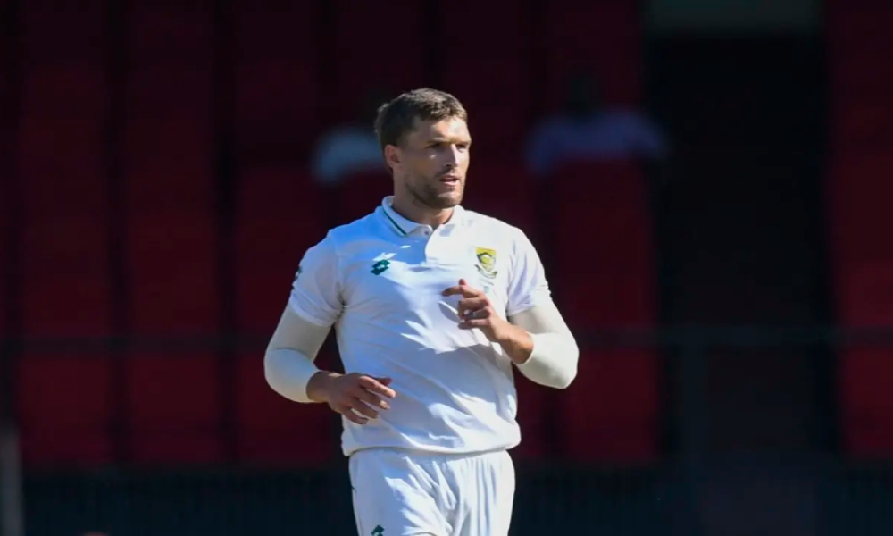 Mulder, Burger outshine Joseph on 17-wicket opening day – The Island