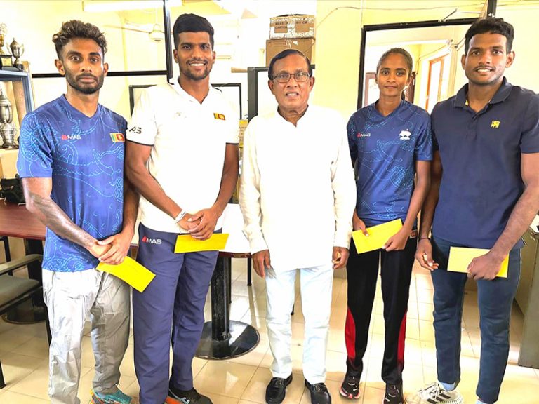 Asian Relay Championship medallists receive prize money after four ...
