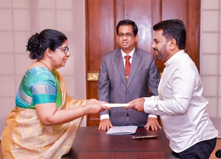 Chief Justice Murdu Fernando sworn in – The Island