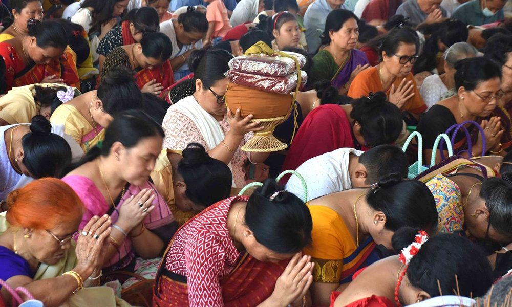 Dhammam Saranam Gacchami and ‘Light of Asia’: A response – The Island