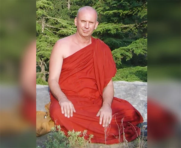 Australian Monk Bhante Dhammika in Sri Lanka – The Island