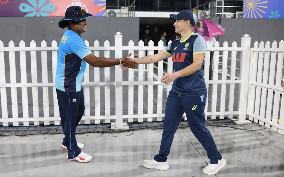 Sri Lanka gain first points as rain plays spoilsport – The Island